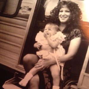 Bette Midler - Bio, Age, Net Worth, Salary, Height, Married, Facts