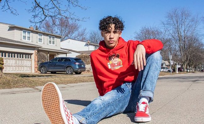 Luis Ríos - Bio, Age, Net Worth, Height, Facts, Career, Single