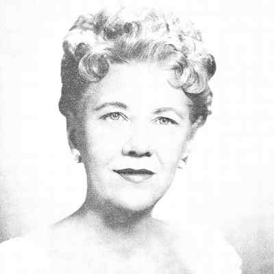 Ruth Lyons - Bio, Age, Net Worth, Height, Career, Married, Facts