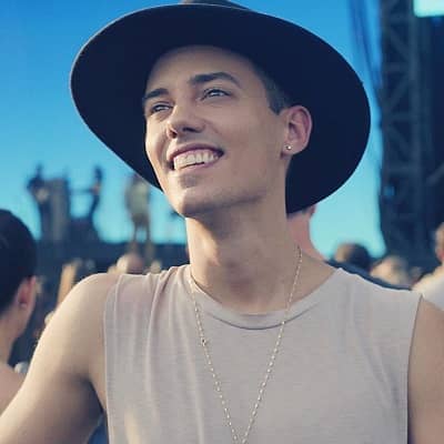 Leroy Sánchez - Bio, Age, Net Worth, Height, Single, Facts, Career