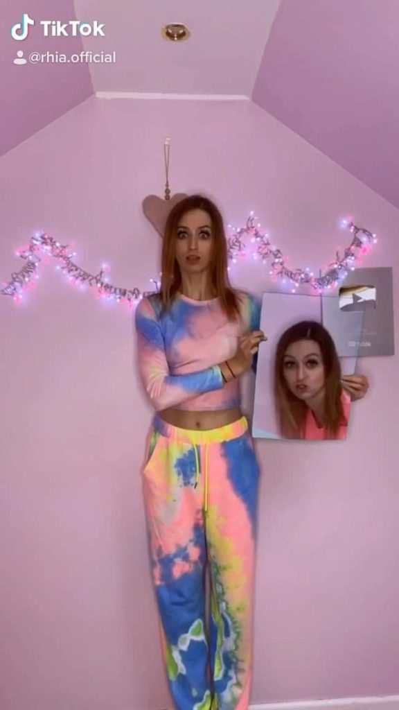 Rhia Official - Bio, Age, Height, Nationality, Net Worth, Facts