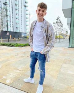 Adam B - Bio, Age, Height, Single, Net Worth, Career, Facts