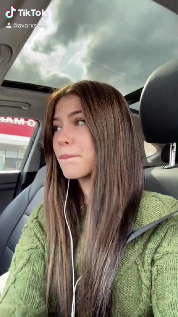 Ava Rose - Bio, Age, Net Worth, Height, Single, Career, Facts