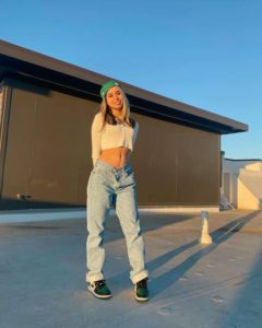 Arii - Bio, Age, Net Worth, Height, Married, Nationality, Facts