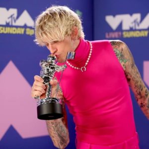 MGK - Bio, Age, Height, Single, Net Worth, Facts, Career