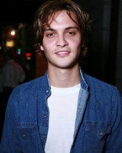 Luke Grimes - Bio, Net Worth, Height, Married, Nationality, Facts