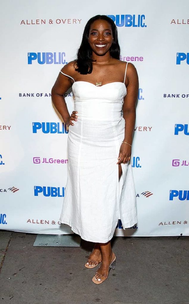 Olivia Washington - Bio, Age, Net Worth, Height, Married, Facts
