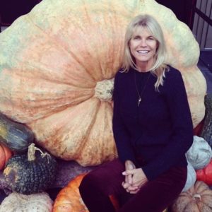 Jennifer Montana - Bio, Age, Net Worth, Married, Facts, Height