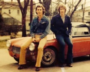 Earl Thomas Conley - Bio, Age, Net Worth, Height, Married, Facts