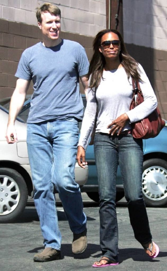 Aisha Tyler - Net Worth, Bio, Career, Divorce, Age, Height, Facts