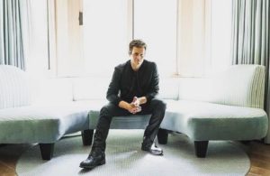 Jonathan Groff Bio, Career, Age, Net Worth, Nationality, Facts
