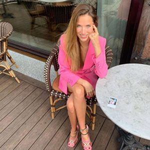 Nicole Meloche - Bio, Age, Height, Net Worth, Facts, Nationality