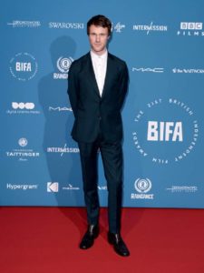 Hugh Skinner - Bio, Age, Height, Net Worth, Facts, Nationality